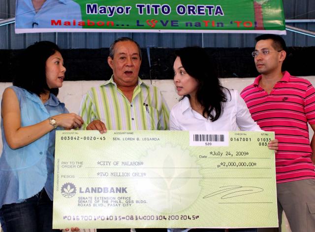 Malabon Medical Mission July 2009 - Loren Legarda