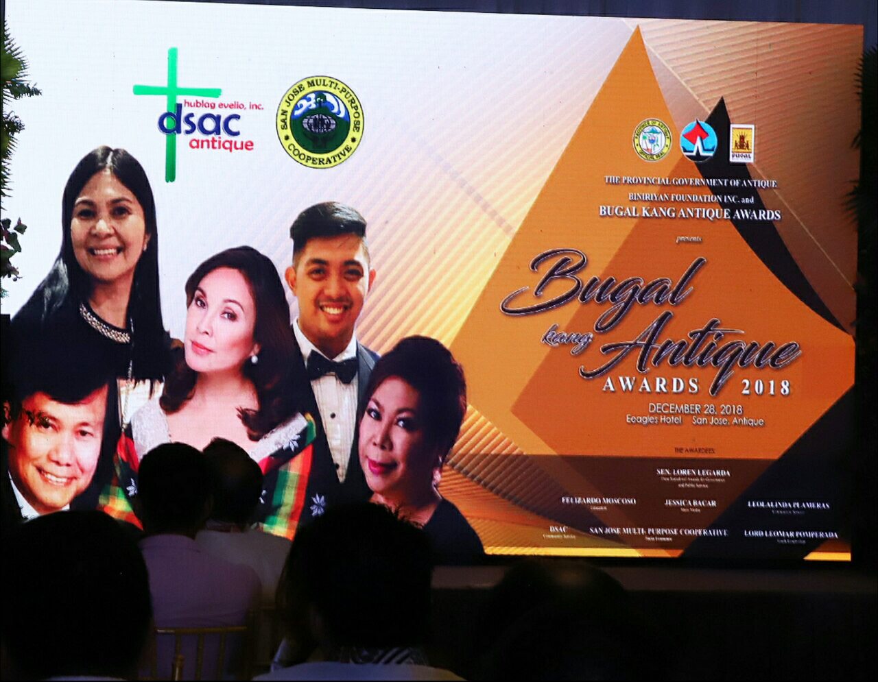 Loren Receives Datu Sumakwel Award from Antiqueños - Loren Legarda