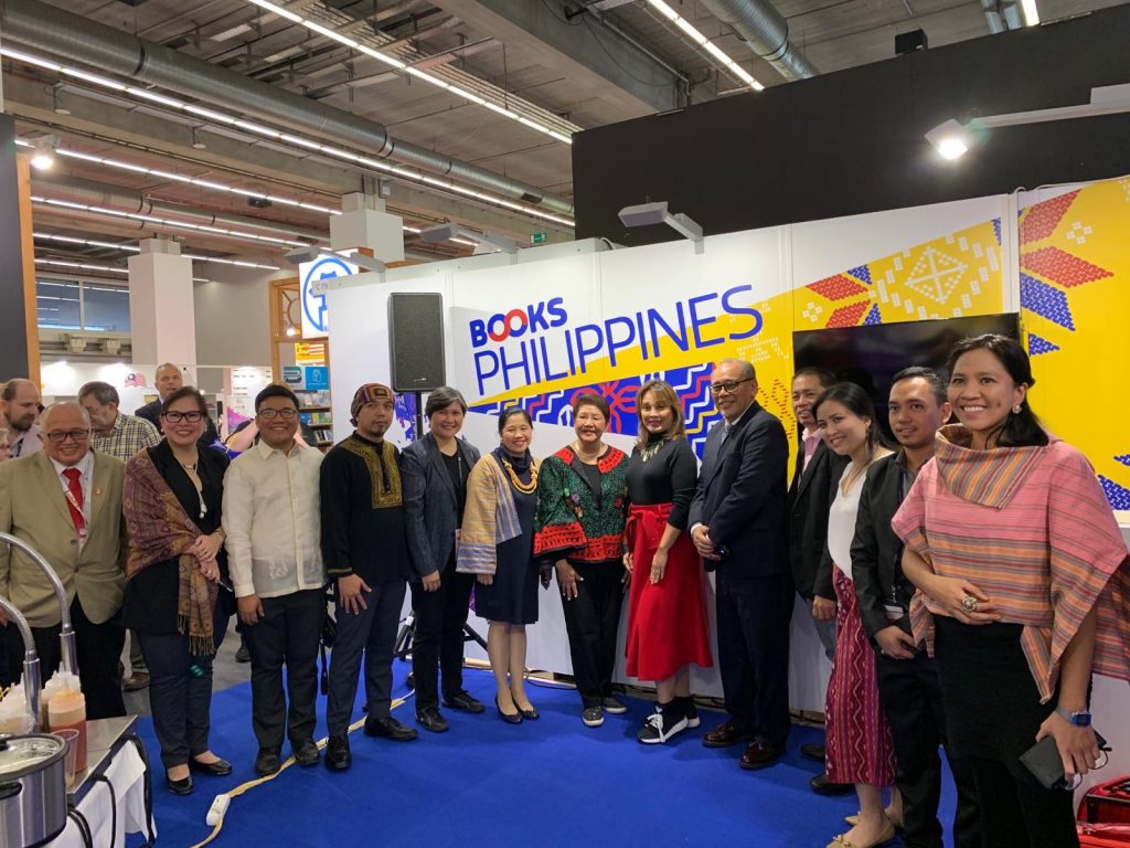 Deputy Speaker and Antique Congresswoman Loren Legarda at the 2019 ... Deputy Speaker and Antique Congresswoman Loren Legarda at the 2019 ...